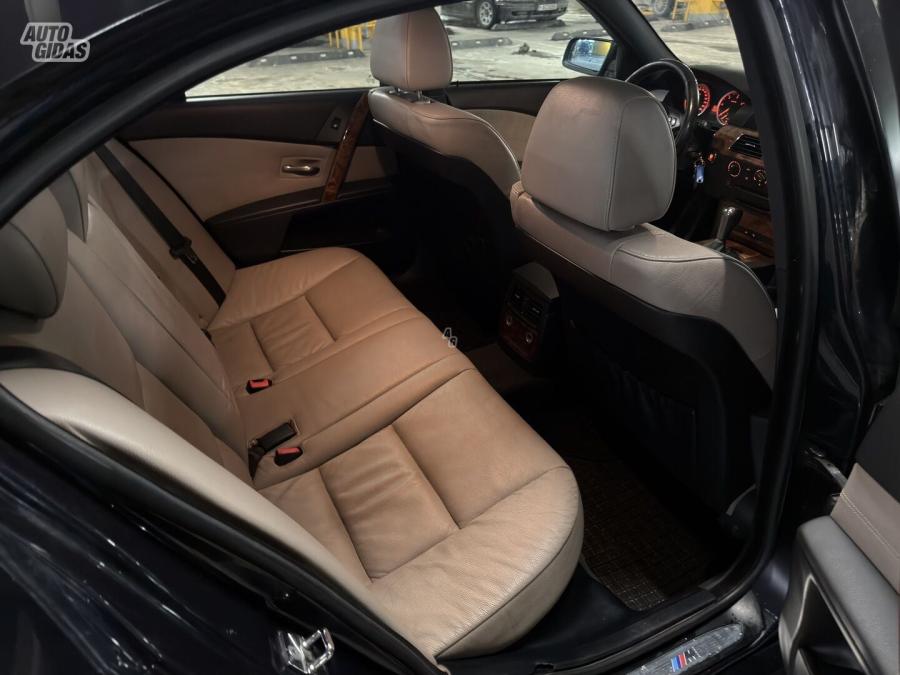 BMW 525 2005 in Vilnius, with an engine capacity of 2.50 L and mileage of 320 thousand km for 3950 €, photo 25 on AUTOMOTO.COM.LV