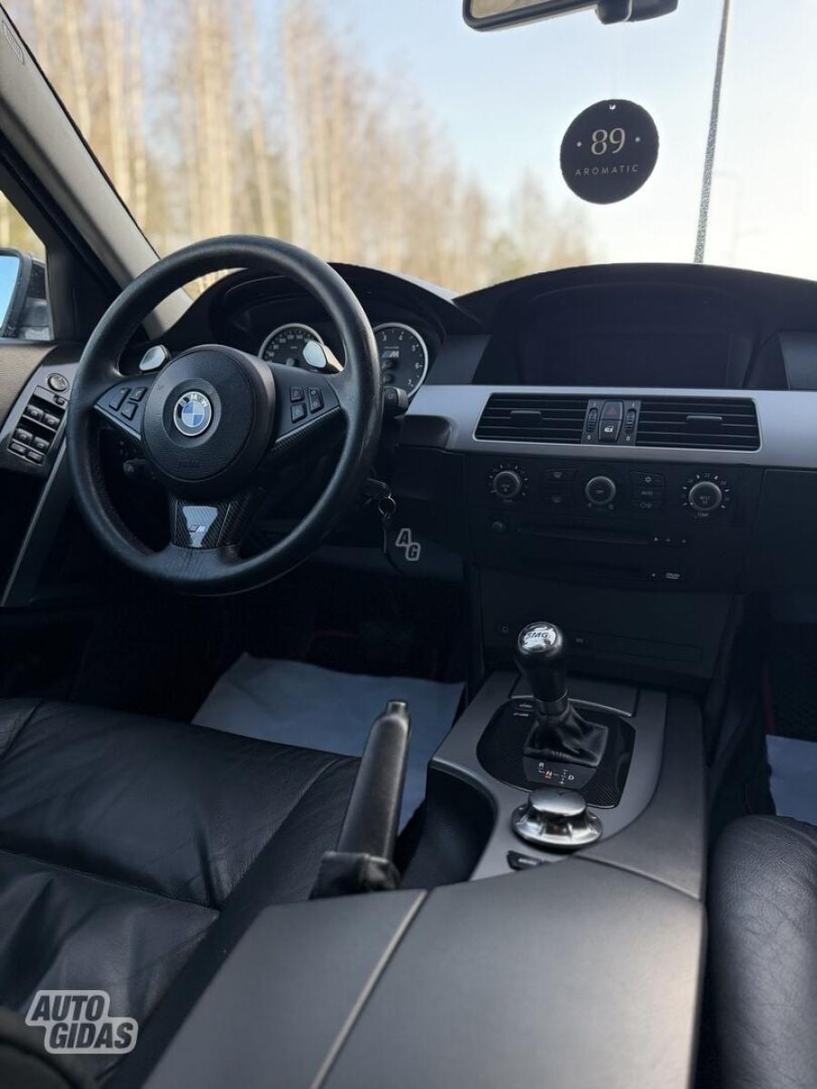 BMW 525 2005 Viļņa, ar dzinēja tilpumu 2.50 L un nobraukumu 250 tūkst. km par 3350 €, foto 5 vietnē AUTOMOTO.COM.LV