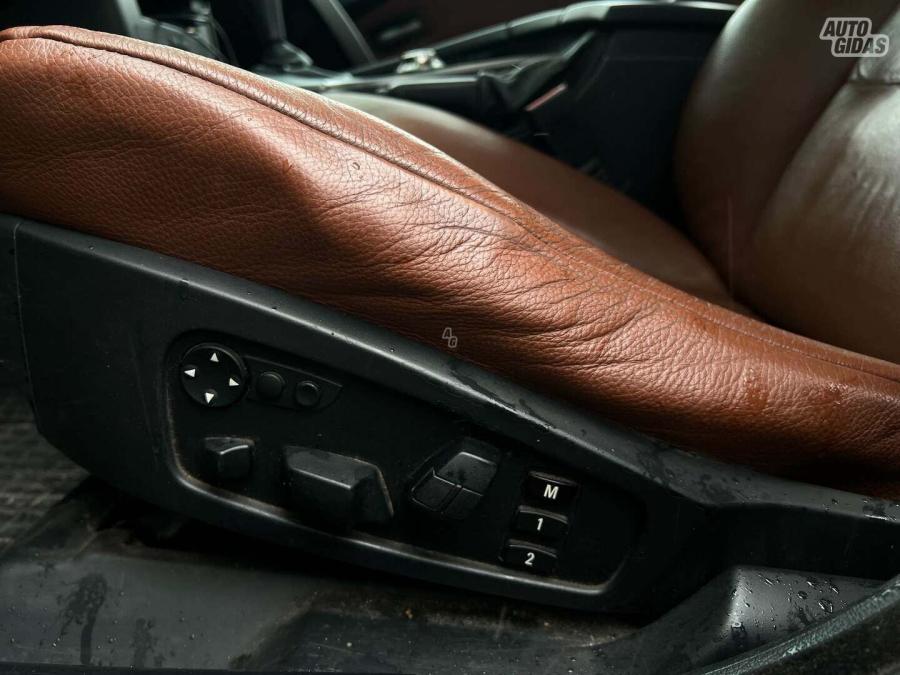 BMW 525 2005 Kauņa, ar dzinēja tilpumu 2.50 L un nobraukumu 400 tūkst. km par 2990 €, foto 15 vietnē AUTOMOTO.COM.LV