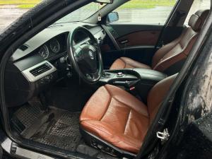BMW 525 2005 Kauņa, ar dzinēja tilpumu 2.50 L un nobraukumu 400 tūkst. km par 2990 €, foto 16 vietnē AUTOMOTO.COM.LV