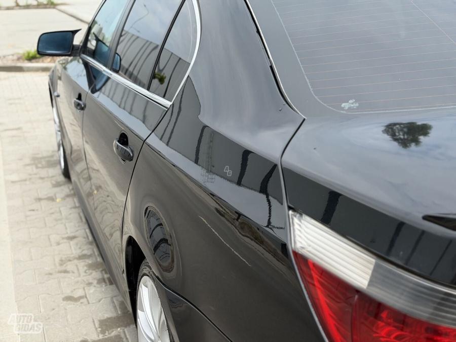 BMW 525 2005 in Vilnius, with an engine capacity of 2.50 L and mileage of 350 thousand km for 4350 €, photo 18 on AUTOMOTO.COM.LV