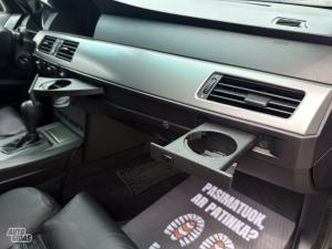 BMW 525 2005 in Vilnius, with an engine capacity of 2.50 L and mileage of 350 thousand km for 4350 €, photo 24 on AUTOMOTO.COM.LV