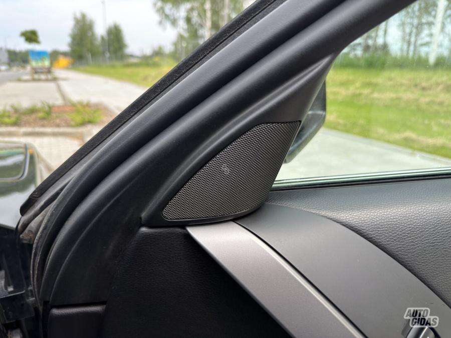BMW 525 2005 in Vilnius, with an engine capacity of 2.50 L and mileage of 350 thousand km for 4350 €, photo 27 on AUTOMOTO.COM.LV