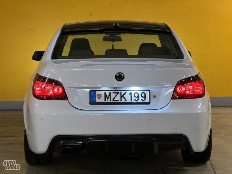 BMW 525 2006 Viļņa, ar dzinēja tilpumu 2.50 L un nobraukumu 399 tūkst. km par 3750 €, foto 12 vietnē AUTOMOTO.COM.LV
