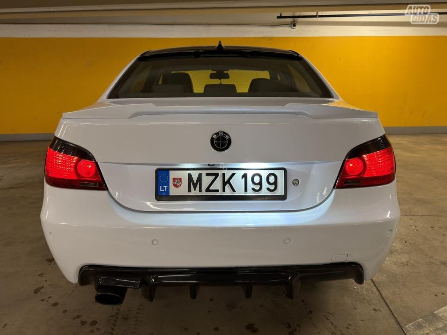 BMW 525 2006 Viļņa, ar dzinēja tilpumu 2.50 L un nobraukumu 399 tūkst. km par 3750 €, foto 13 vietnē AUTOMOTO.COM.LV