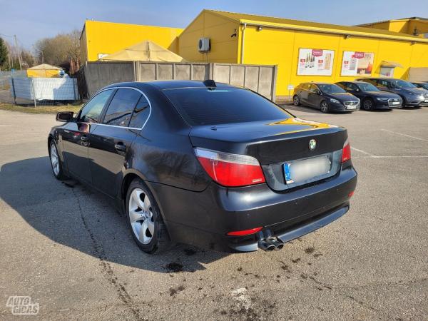 BMW 525 2006 Viļņa, ar dzinēja tilpumu 2.50 L un nobraukumu 364 tūkst. km par 2350 €, foto 4 vietnē AUTOMOTO.COM.LV