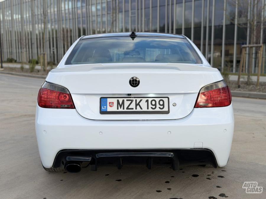 BMW 525 2006 in Vilnius, with an engine capacity of 2.50 L and mileage of 409 thousand km for 3499 €, photo 9 on AUTOMOTO.COM.LV