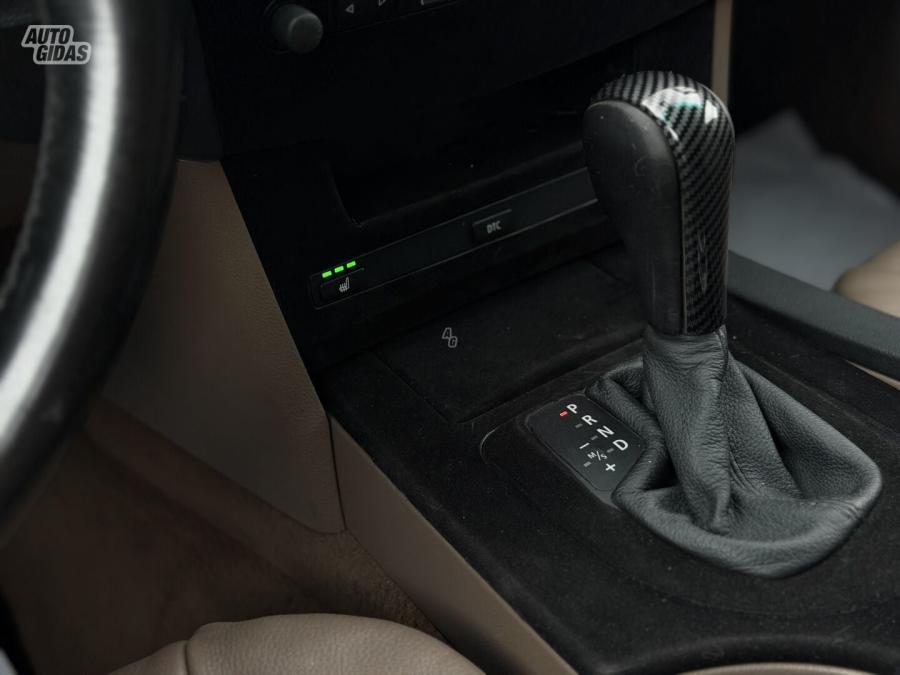 BMW 525 2006 in Vilnius, with an engine capacity of 2.50 L and mileage of 409 thousand km for 3499 €, photo 16 on AUTOMOTO.COM.LV