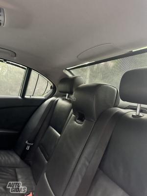 BMW 525 2006 Klaipėda, ar dzinēja tilpumu 2.50 L un nobraukumu 500 tūkst. km par 2750 €, foto 13 vietnē AUTOMOTO.COM.LV