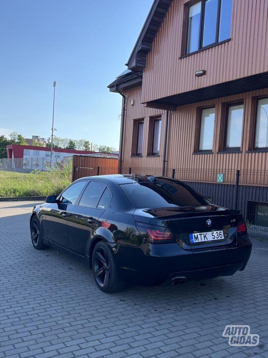 BMW 525 2006 Klaipėda, ar dzinēja tilpumu 2.50 L un nobraukumu 450 tūkst. km par 3450 €, foto 5 vietnē AUTOMOTO.COM.LV