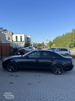 BMW 525 2006 Klaipėda, ar dzinēja tilpumu 2.50 L un nobraukumu 450 tūkst. km par 3450 €, foto 9 vietnē AUTOMOTO.COM.LV