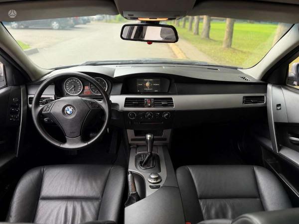 BMW 525 2006 Kauņa, ar dzinēja tilpumu 2.50 L un nobraukumu 367 tūkst. km par 3500 €, foto 5 vietnē AUTOMOTO.COM.LV