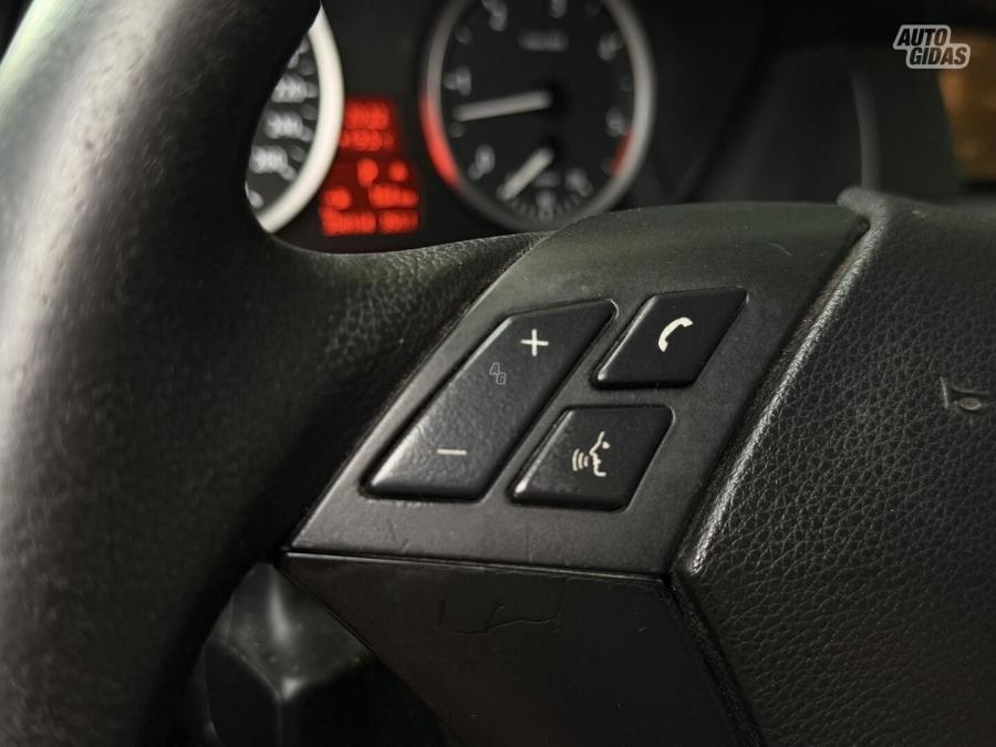 BMW 525 2006 Kauņa, ar dzinēja tilpumu 3.00 L un nobraukumu 367 tūkst. km par 3500 €, foto 12 vietnē AUTOMOTO.COM.LV