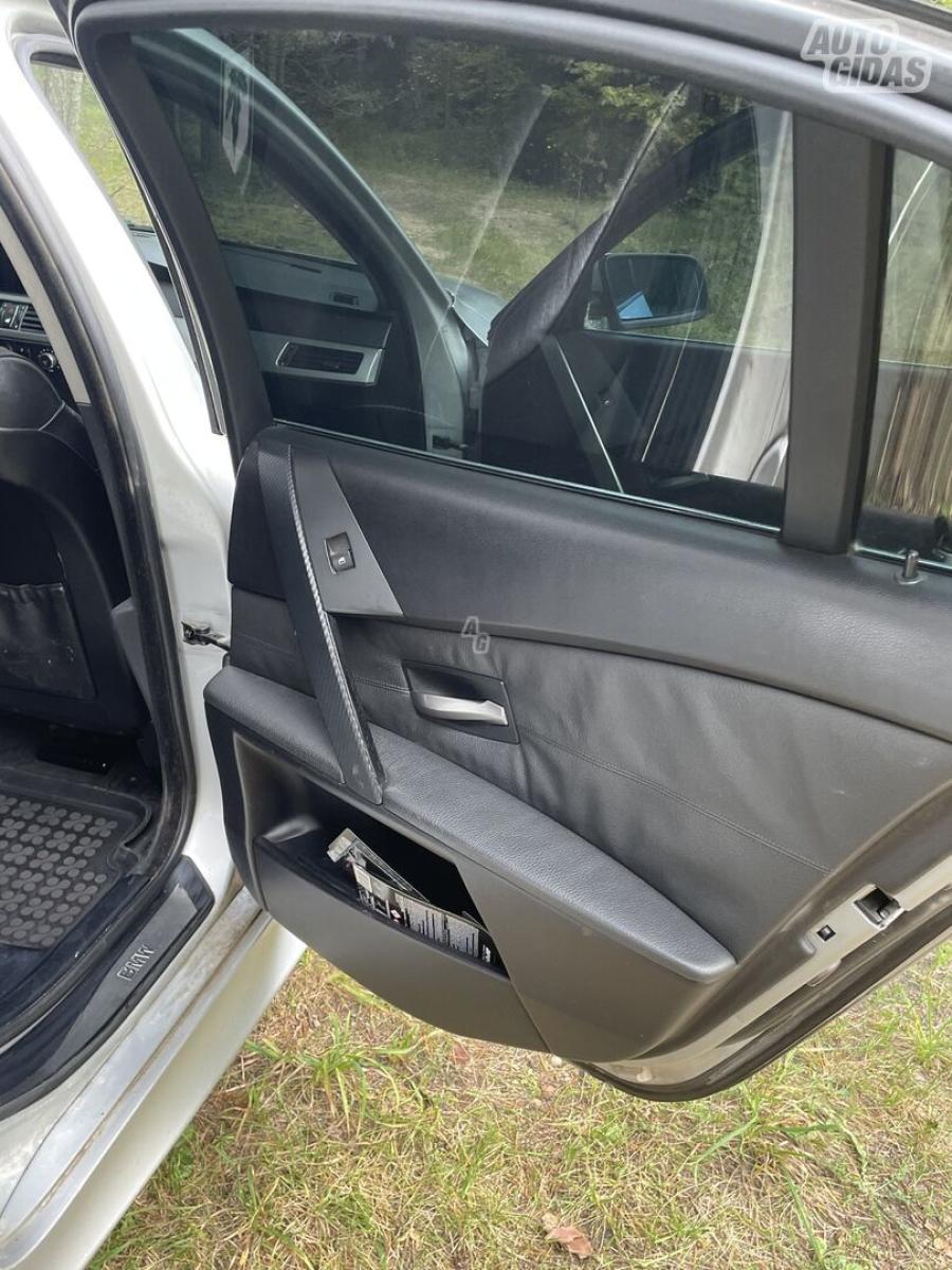 BMW 525 2006 in Ignalina, with an engine capacity of 2.50 L and mileage of 390 thousand km for 3200 €, photo 21 on AUTOMOTO.COM.LV