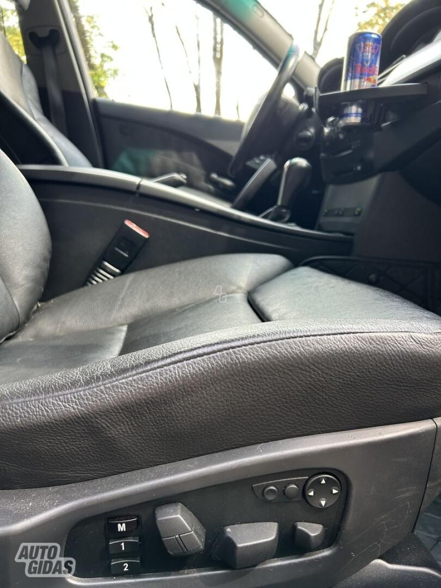BMW 525 2006 in Kaunas, with an engine capacity of 2.50 L and mileage of 274 thousand km for 3200 €, photo 15 on AUTOMOTO.COM.LV