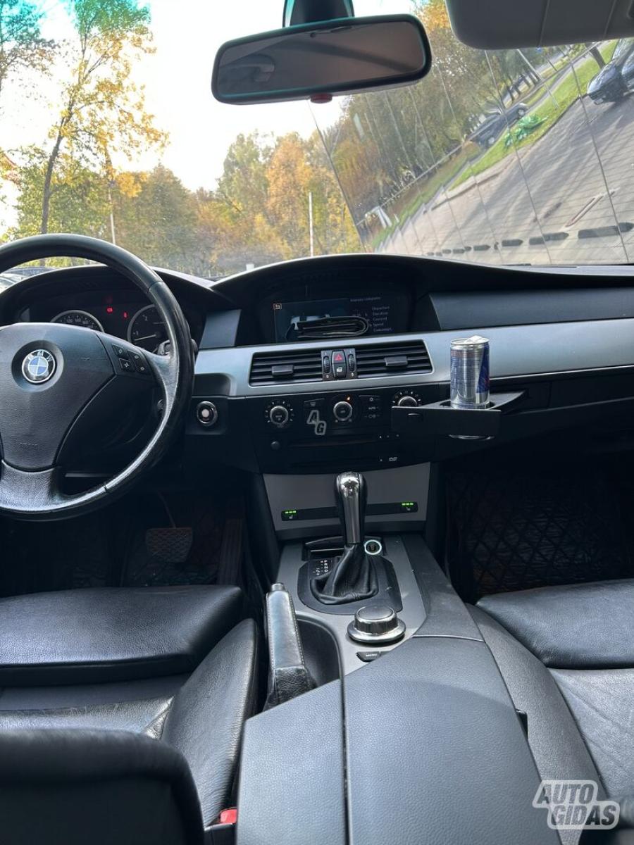BMW 525 2006 in Kaunas, with an engine capacity of 2.50 L and mileage of 274 thousand km for 3200 €, photo 17 on AUTOMOTO.COM.LV