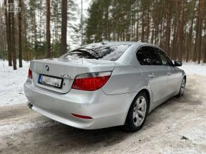 BMW 525 2007 Viļņa, ar dzinēja tilpumu 2.50 L un nobraukumu 279 tūkst. km par 3850 €, foto 6 vietnē AUTOMOTO.COM.LV
