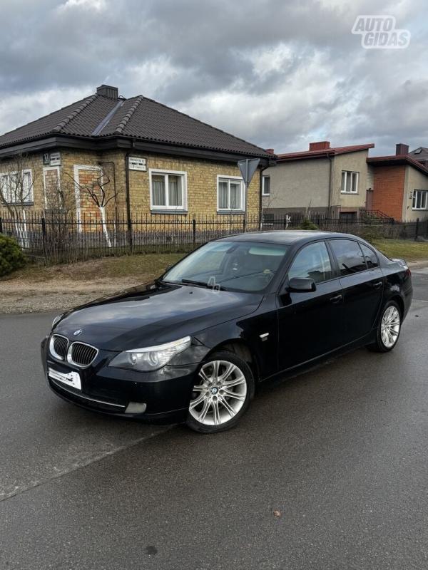 BMW 525 2007 in Siauliai, with an engine capacity of 3.00 L and mileage of 350 thousand km for 2850 €, photo 1 on AUTOMOTO.COM.LV