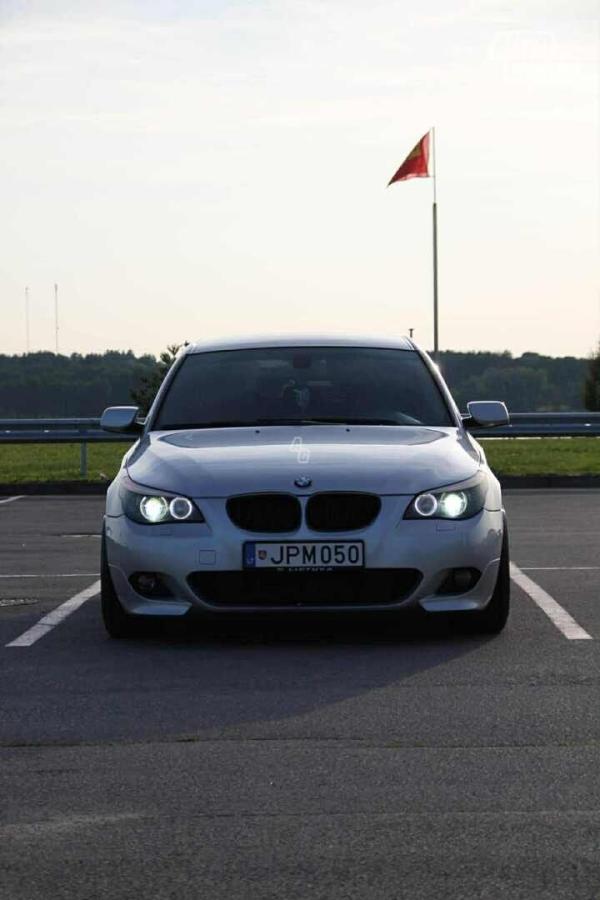 BMW 525 2008 in Vilnius, with an engine capacity of 3.00 L and mileage of 385 thousand km for 5350 €, photo 4 on AUTOMOTO.COM.LV