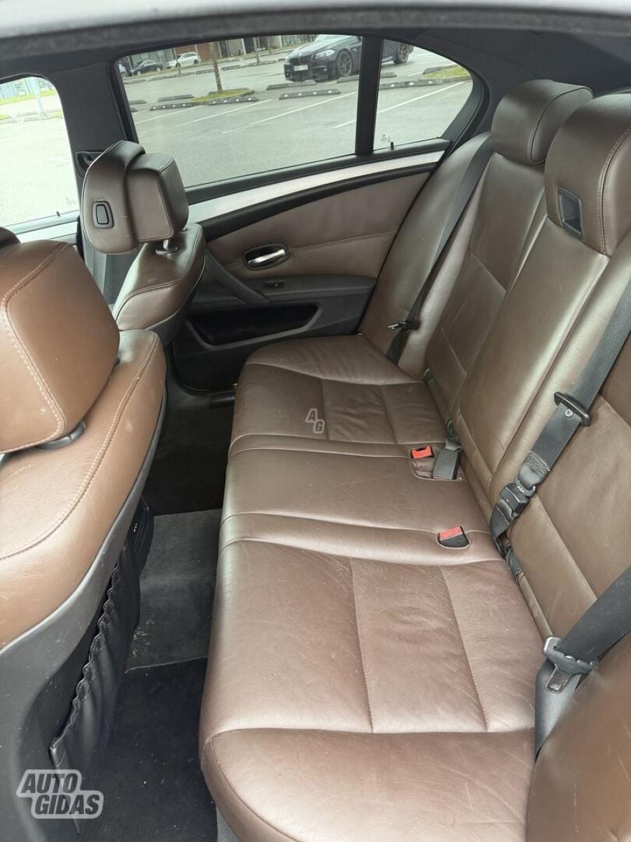BMW 525 2008 Klaipėda, ar dzinēja tilpumu 2.50 L un nobraukumu 324 tūkst. km par 4000 €, foto 3 vietnē AUTOMOTO.COM.LV