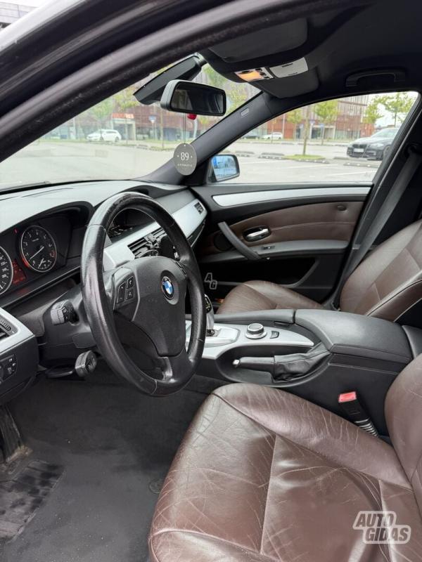 BMW 525 2008 Klaipėda, ar dzinēja tilpumu 2.50 L un nobraukumu 324 tūkst. km par 4000 €, foto 4 vietnē AUTOMOTO.COM.LV