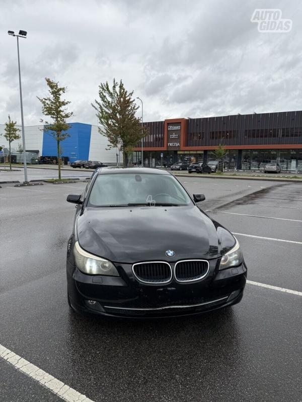 BMW 525 2008 Klaipėda, ar dzinēja tilpumu 2.50 L un nobraukumu 324 tūkst. km par 4000 €, foto 6 vietnē AUTOMOTO.COM.LV