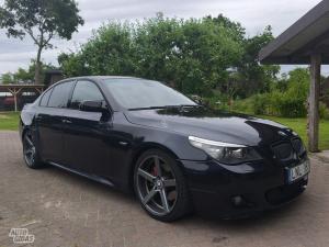 BMW 525 2009 in Mazeikiai, with an engine capacity of 3.00 L and mileage of 312 thousand km for 4800 €, photo 3 on AUTOMOTO.COM.LV