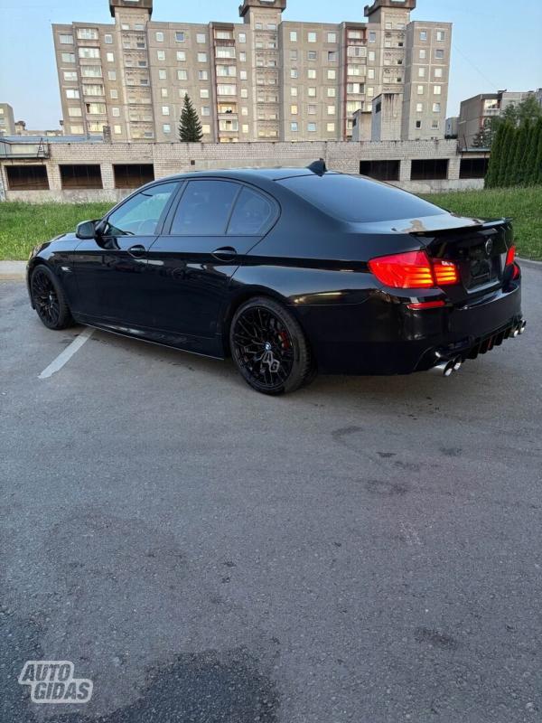 BMW 525 2010 in Kaunas, with an engine capacity of 3.00 L and mileage of 376 thousand km for 8400 €, photo 3 on AUTOMOTO.COM.LV