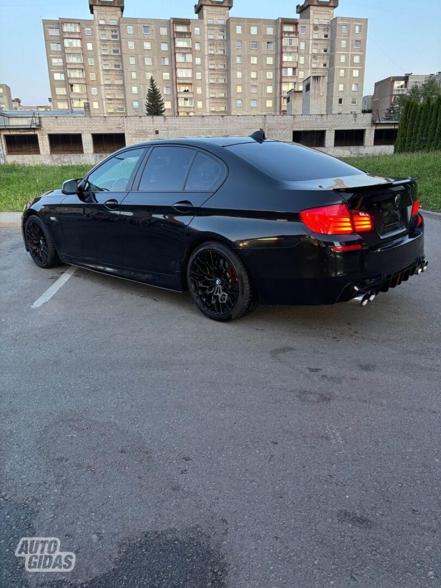 BMW 525 2010 Kauņa, ar dzinēja tilpumu 3.00 L un nobraukumu 376 tūkst. km par 8400 €, foto 4 vietnē AUTOMOTO.COM.LV