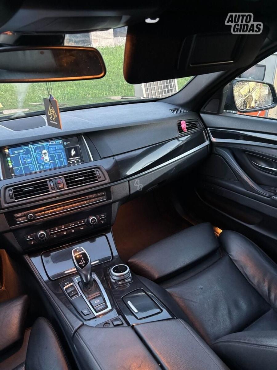 BMW 525 2010 Kauņa, ar dzinēja tilpumu 3.00 L un nobraukumu 376 tūkst. km par 8400 €, foto 10 vietnē AUTOMOTO.COM.LV