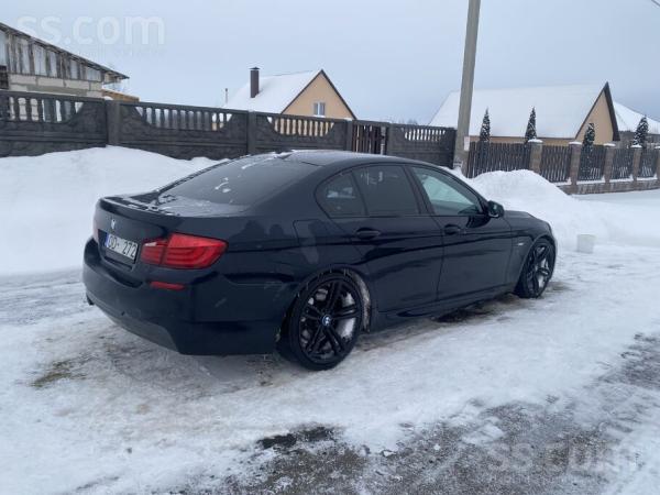 BMW 525 2011 in Riga, with an engine capacity of 3.00 L and mileage of 0 thousand km for 7000 €, photo 2 on AUTOMOTO.COM.LV