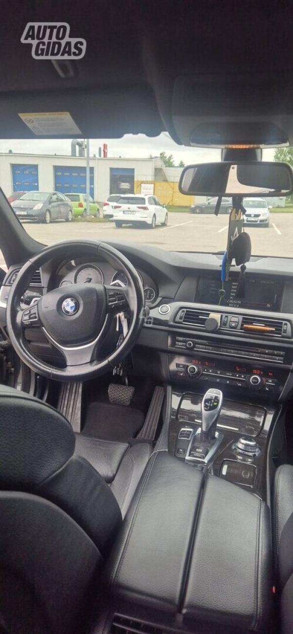 BMW 525 2011 in Siauliai, with an engine capacity of 3.00 L and mileage of 376 thousand km for 8300 €, photo 7 on AUTOMOTO.COM.LV
