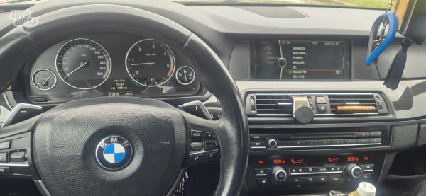 BMW 525 2011 in Siauliai, with an engine capacity of 3.00 L and mileage of 376 thousand km for 8300 €, photo 8 on AUTOMOTO.COM.LV