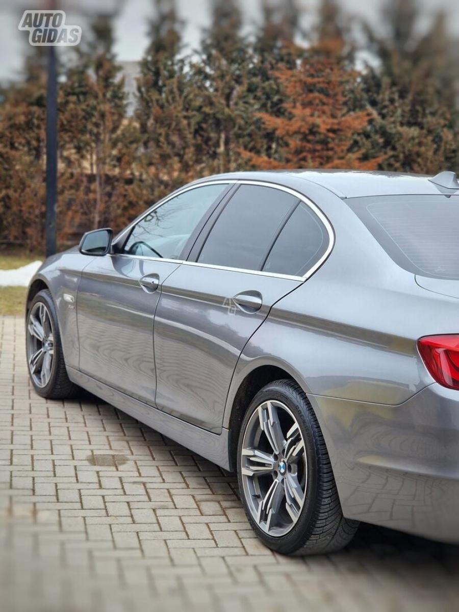 BMW 525 2012 in Siauliai, with an engine capacity of 2.00 L and mileage of 223 thousand km for 9500 €, photo 5 on AUTOMOTO.COM.LV