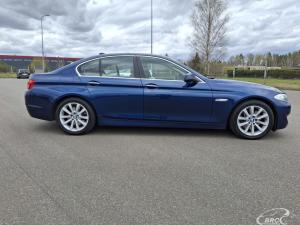 BMW 525 2013 in Vilnius, with an engine capacity of 2.00 L and mileage of 386 thousand km for 9900 €, photo 4 on AUTOMOTO.COM.LV