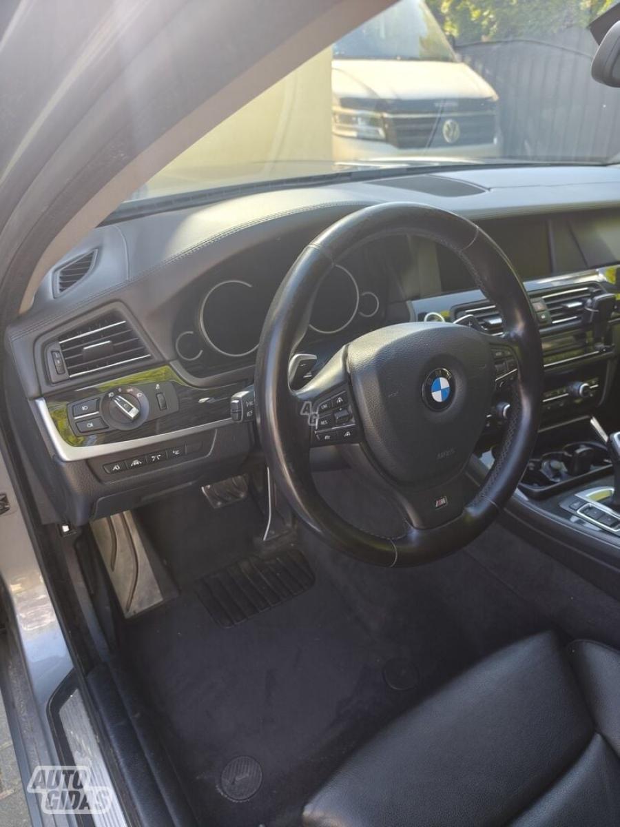 BMW 525 2013 in Panevezys, with an engine capacity of 2.00 L and mileage of 293 thousand km for 11900 €, photo 14 on AUTOMOTO.COM.LV