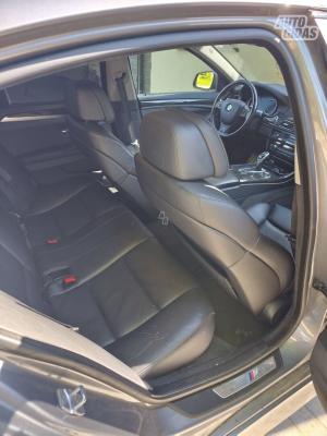 BMW 525 2013 in Panevezys, with an engine capacity of 2.00 L and mileage of 293 thousand km for 11900 €, photo 18 on AUTOMOTO.COM.LV