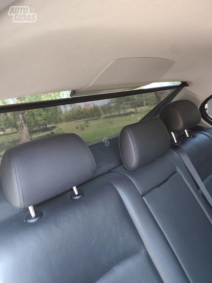 BMW 525 2013 in Panevezys, with an engine capacity of 2.00 L and mileage of 293 thousand km for 11900 €, photo 28 on AUTOMOTO.COM.LV