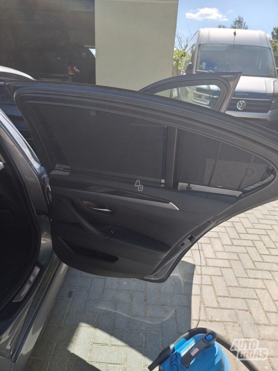 BMW 525 2013 in Panevezys, with an engine capacity of 2.00 L and mileage of 293 thousand km for 11900 €, photo 29 on AUTOMOTO.COM.LV