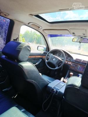BMW 525 1997 in Vilnius, with an engine capacity of 2.50 L and mileage of 340 thousand km for 1300 €, photo 7 on AUTOMOTO.COM.LV