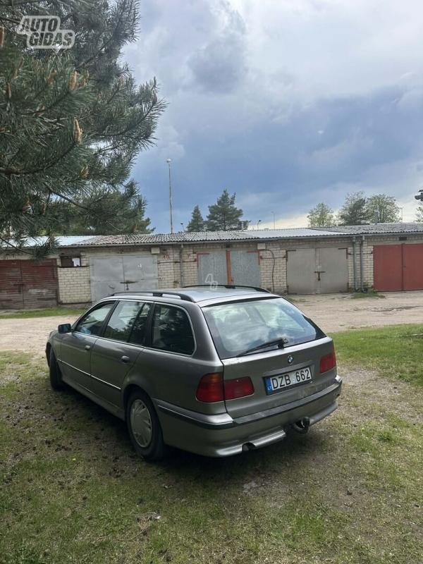 БМВ 525 1998 в Шилуте, объемом двигателя 2.50 л и пробегом 300 тыс. км за 790 €, фото 4 на AUTOMOTO.COM.LV