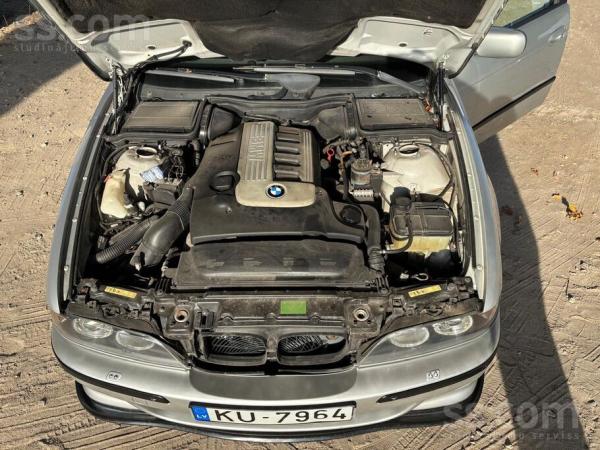 BMW 525 2001 in Riga, with an engine capacity of 2.50 L and mileage of 338 thousand km for 1166 €, photo 11 on AUTOMOTO.COM.LV