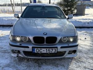 BMW 525 2001 Kuldīga, ar dzinēja tilpumu 2.50 L un nobraukumu 355 tūkst. km par 1500 €, foto  vietnē AUTOMOTO.COM.LV