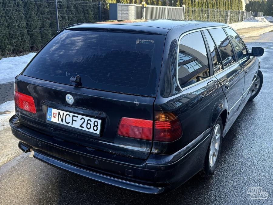 BMW 525 2001 Kauņa, ar dzinēja tilpumu 2.50 L un nobraukumu 451 tūkst. km par 1000 €, foto 9 vietnē AUTOMOTO.COM.LV