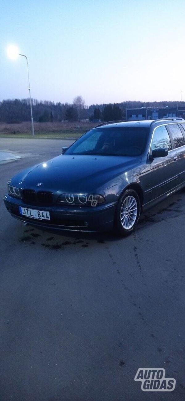 BMW 525 2001 in Kaunas, with an engine capacity of 2.50 L and mileage of 289 thousand km for 3200 €, photo 1 on AUTOMOTO.COM.LV