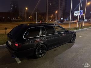 BMW 525 2001 Klaipėda, ar dzinēja tilpumu 2.50 L un nobraukumu 333 tūkst. km par 3150 €, foto  vietnē AUTOMOTO.COM.LV