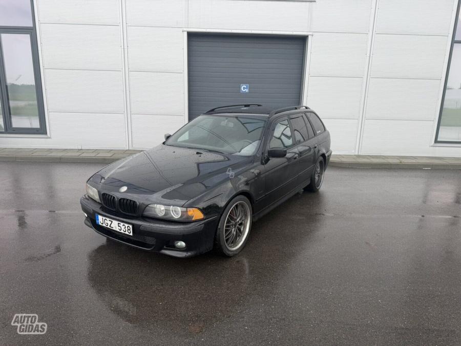BMW 525 2001 in Kaunas, with an engine capacity of 2.50 L and mileage of 350 thousand km for 2250 €, photo 1 on AUTOMOTO.COM.LV