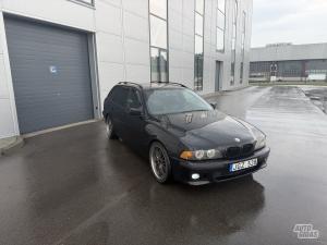 BMW 525 2001 in Kaunas, with an engine capacity of 2.50 L and mileage of 350 thousand km for 2250 €, photo 3 on AUTOMOTO.COM.LV