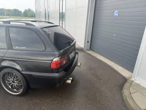 BMW 525 2001 in Kaunas, with an engine capacity of 2.50 L and mileage of 350 thousand km for 2250 €, photo 8 on AUTOMOTO.COM.LV