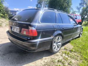 БМВ 525 2001 в Вильнюс, объемом двигателя 2.50 л и пробегом 395 тыс. км за 999 €, фото 5 на AUTOMOTO.COM.LV